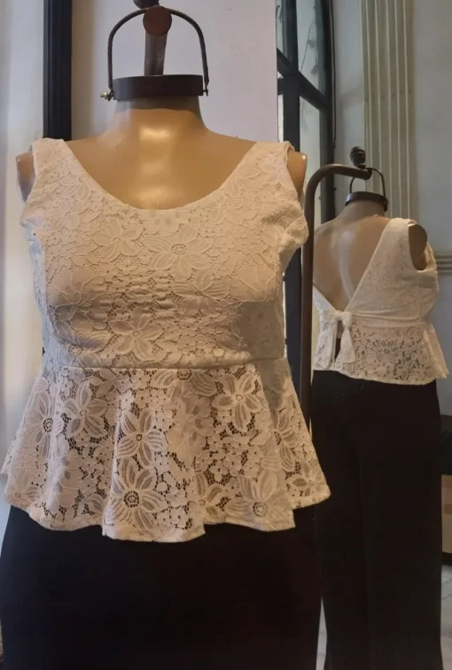 TOP LITA | Comoda